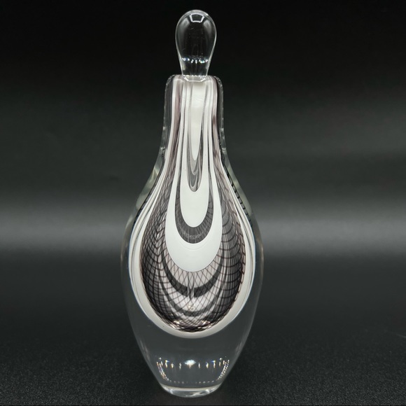 Murano | Art | Murano Mcm Signed Art Glass Latticino Black White Swirl ...